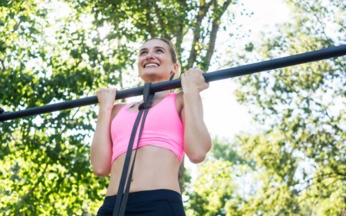 Como fazer barra? 5 exercícios para chegar lá - Sou Fitness